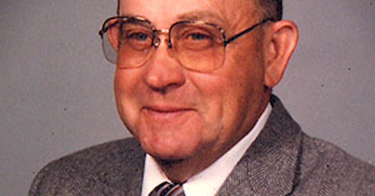 Hal Dean Lane - The Chronicle