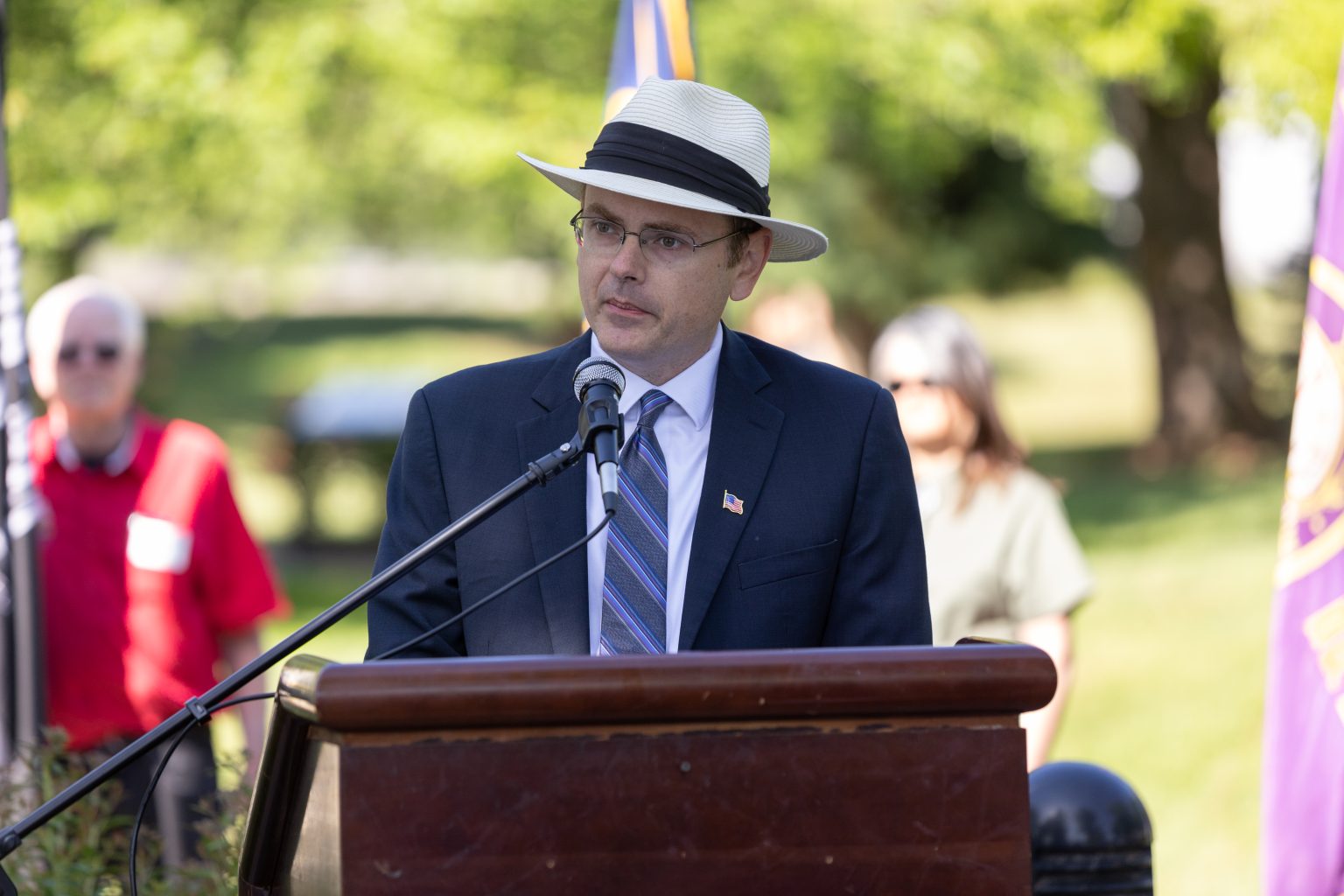 Mayor explains budget strategy - The Chronicle