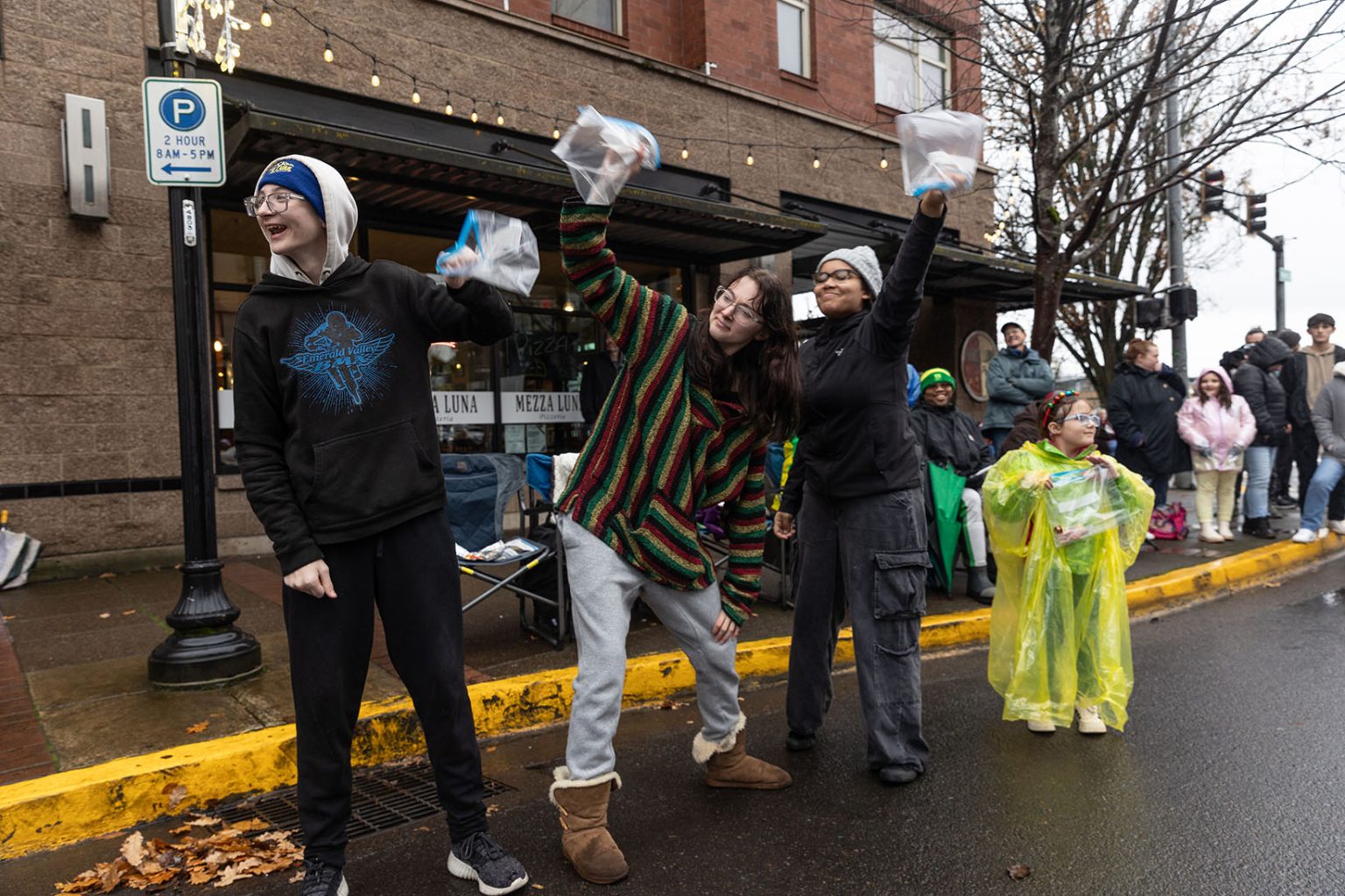 Soggy but spirited 'Oldest & Coldest' Springfield parade - The Chronicle