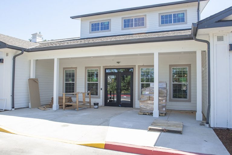 Update: Creswell senior living center closes before it opens - The ...