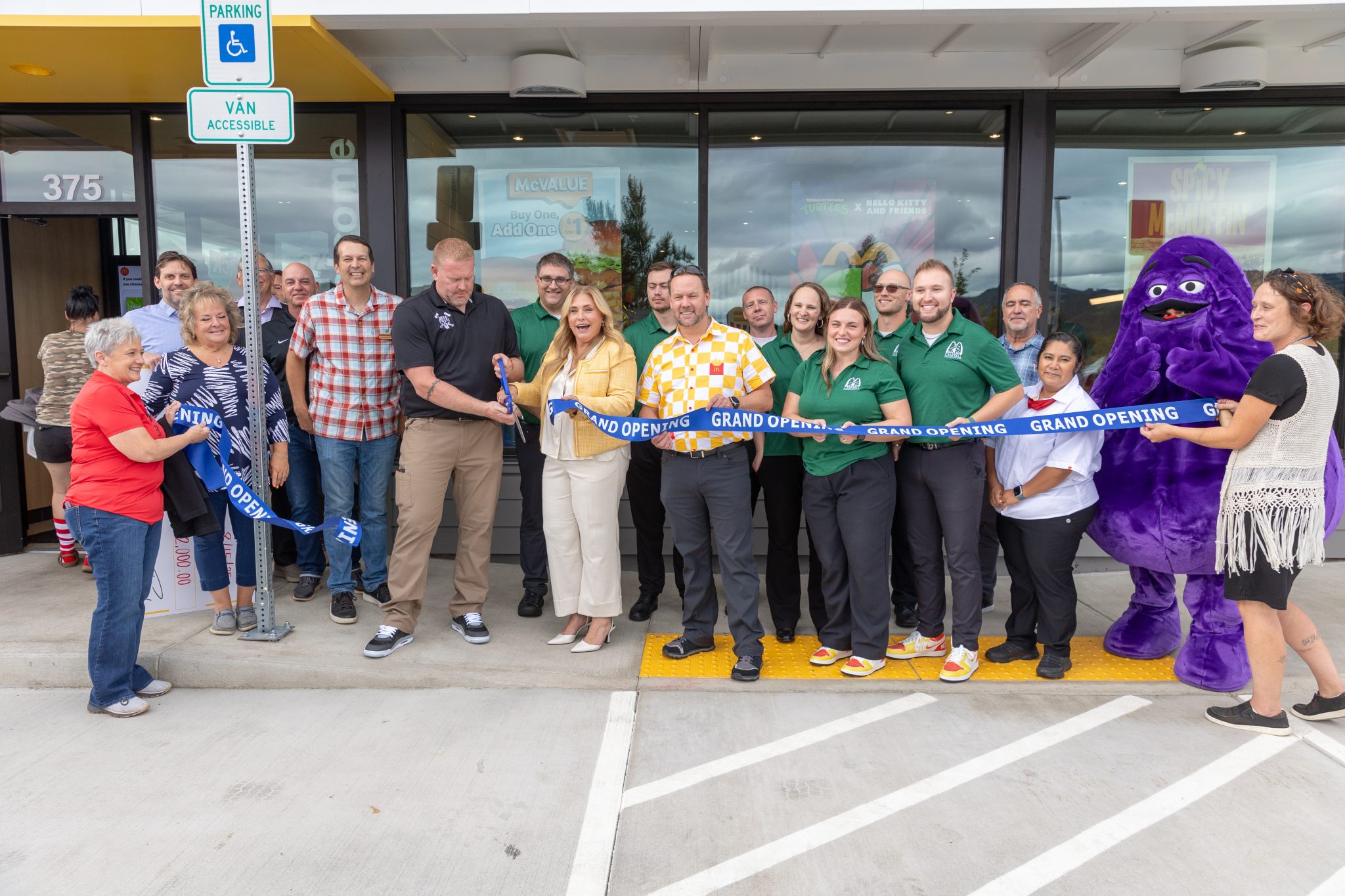 Creswell Chamber expanding big events - The Chronicle